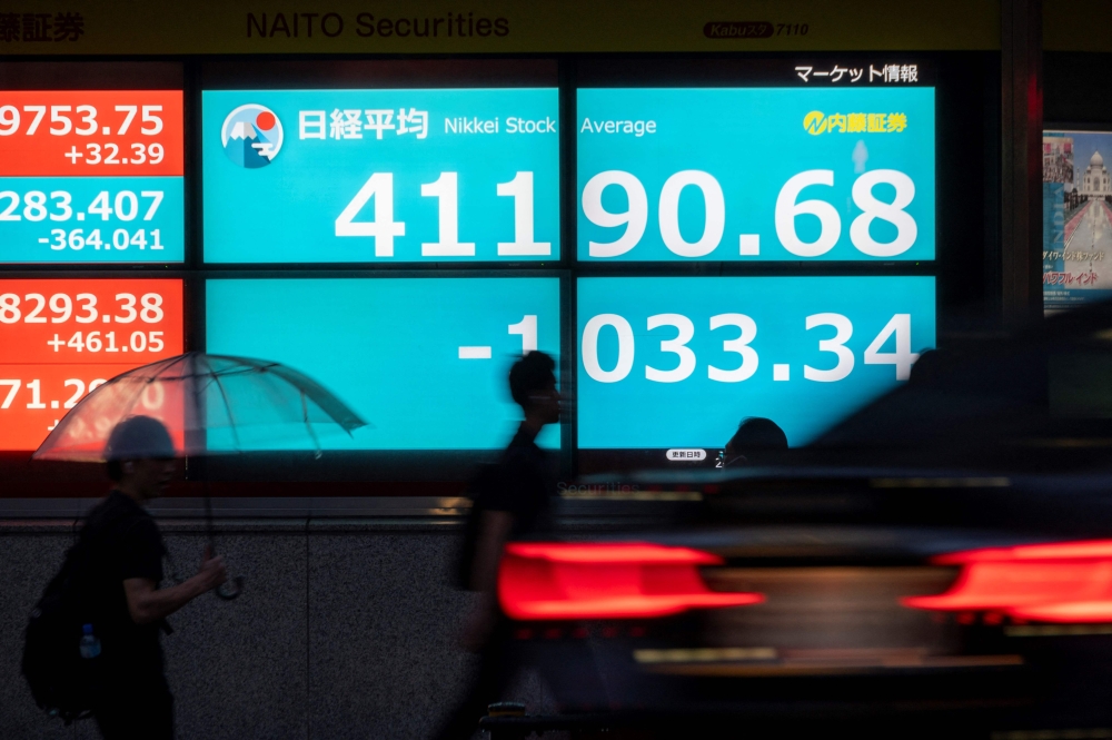 Asian markets fall, dollar climbs as Trump vows sweeping tariffs on top ...