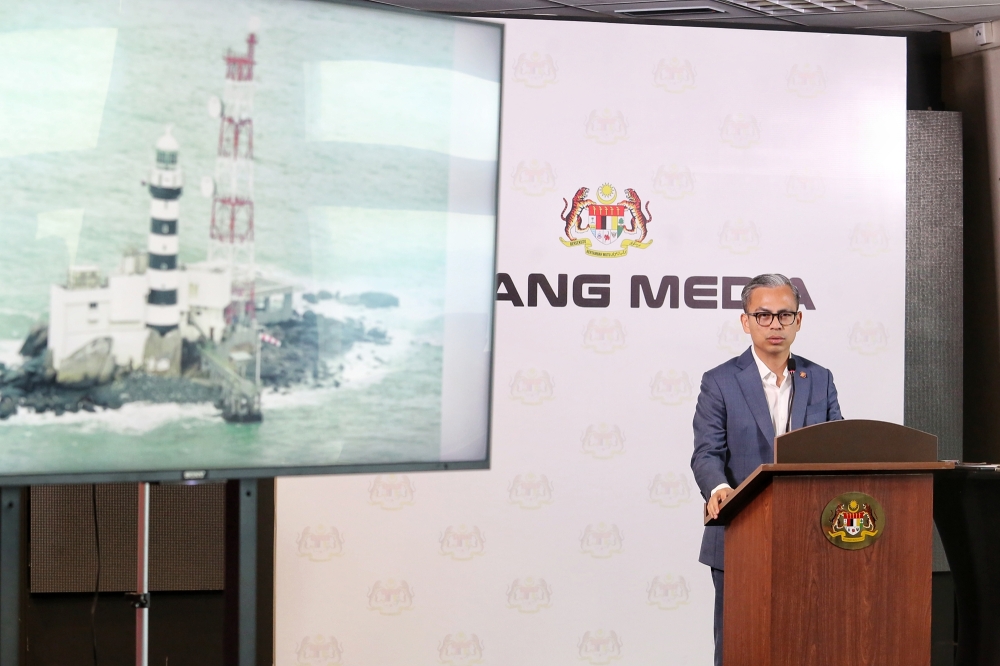 Fahmi: Cabinet believes Batu Puteh taskforce report should also be ...