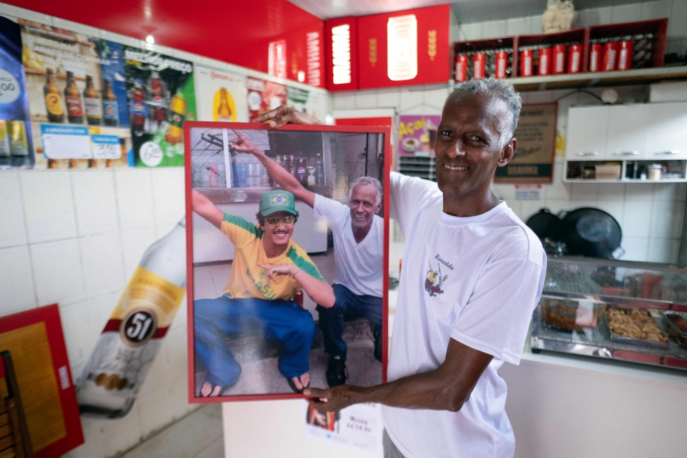 ‘Bruninho was here!’: Belo Horizonte bar thrives after Bruno Mars ...