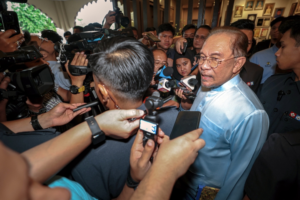 Musa Aman’s appointment as Sabah TYT made by Agong, PM Anwar says ...