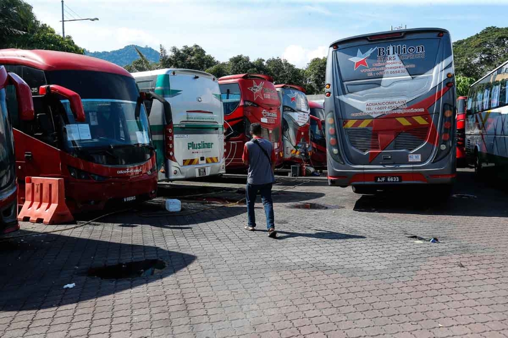 Transport Ministry reminds express bus companies to provide second ...
