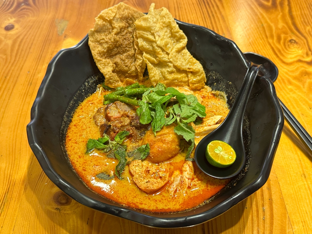 Ah Chong Curry Laksa brings fragrant ‘curry laksa’, Kampar noodles and ...