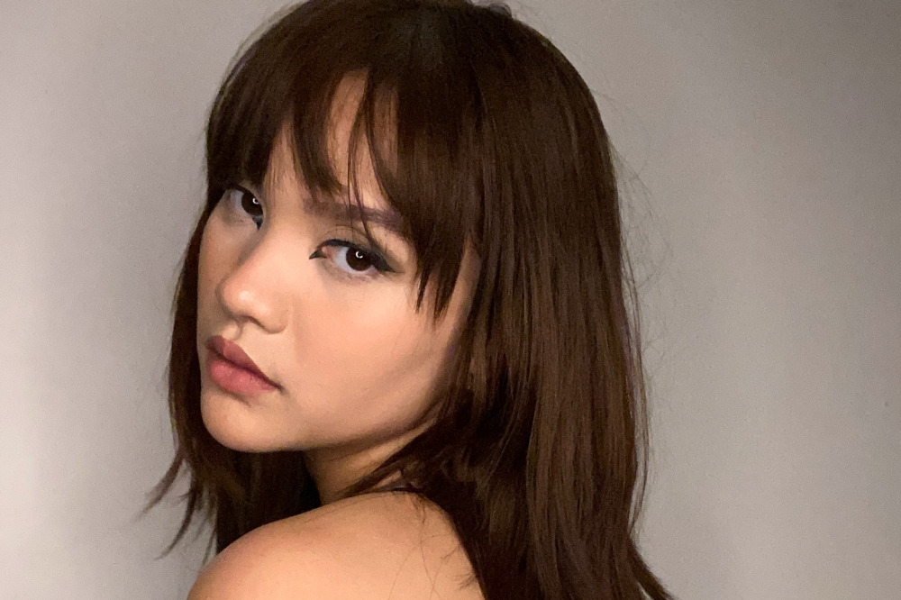 Mia Sara wants to step into the director’s chair, following dad Afdlin Shauki’s legacy | Malay Mail