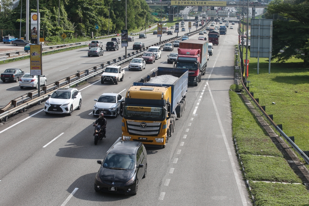 Transport Ministry announces four-day road ban for heavy vehicles ...