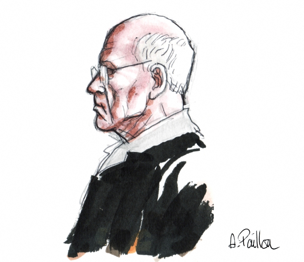 ‘They knew and did nothing’: Victims of paedophile French surgeon blame ...