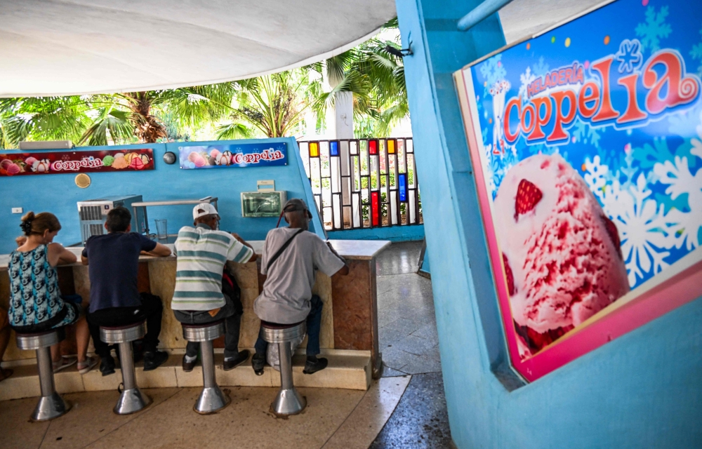Coppelia’s sweet return: Ice cream’s back in Havana, but can locals ...