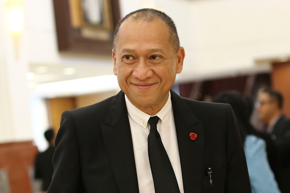 Nazri: US ‘schooled’ me over PM Anwar’s Palestinian stance, Hamas ...