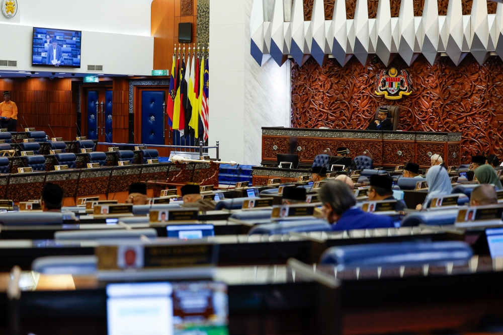 Dewan Rakyat passes Parliamentary Services Bill, reviving abolished legislation | Malay Mail