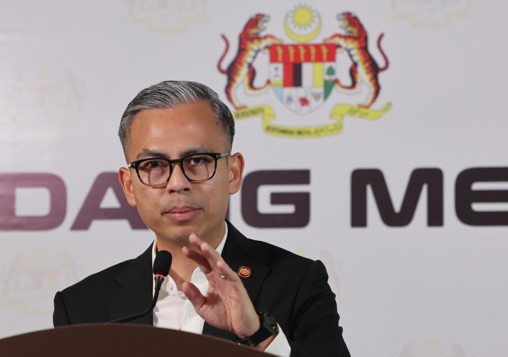 ‘No free lunches’: Fahmi says government funds for Sapura Energy a ...