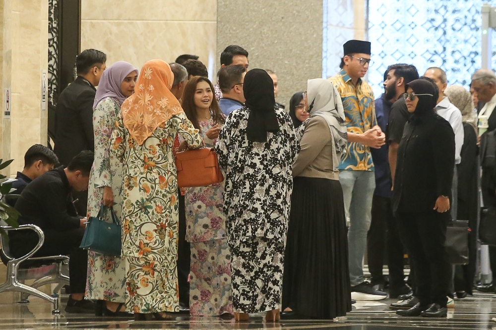 Bella Astillah spotted at court in show of support for Syed Saddiq in appeal against Armada ...