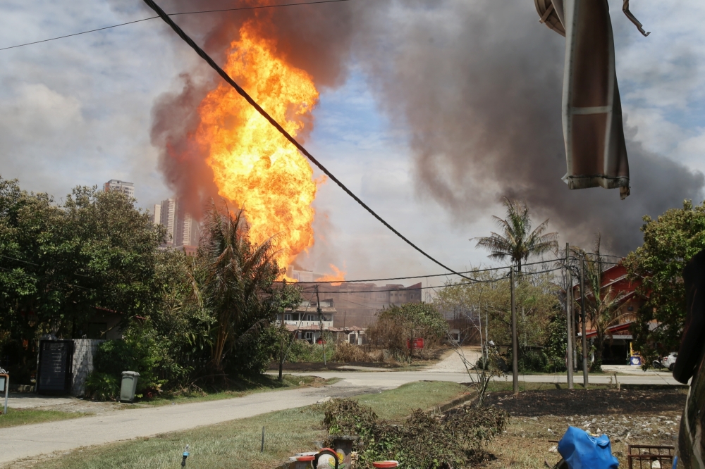 Strictly no drone flights near Puchong gas pipeline inferno, says CAAM ...