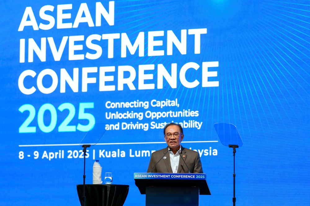 PM Anwar: Asean engaging with investors, ADB, World Bank on financing projects for regional ...