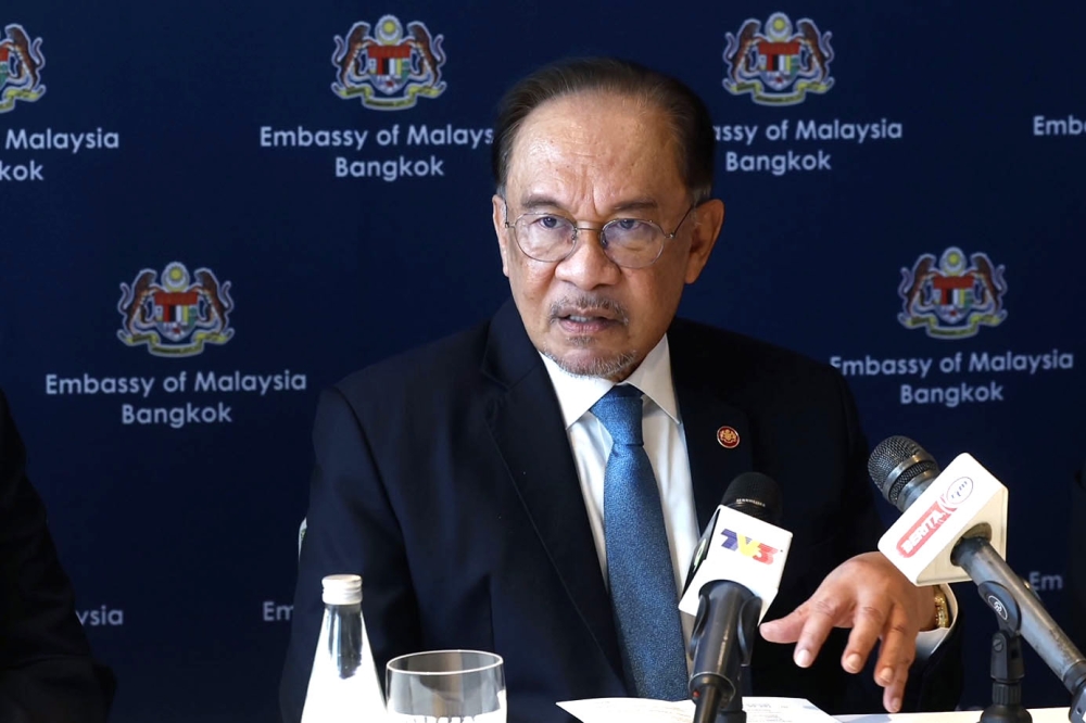 PM Anwar in Bangkok: Asean rejects unilateral US tariffs, backs multilateral trade | Malay Mail