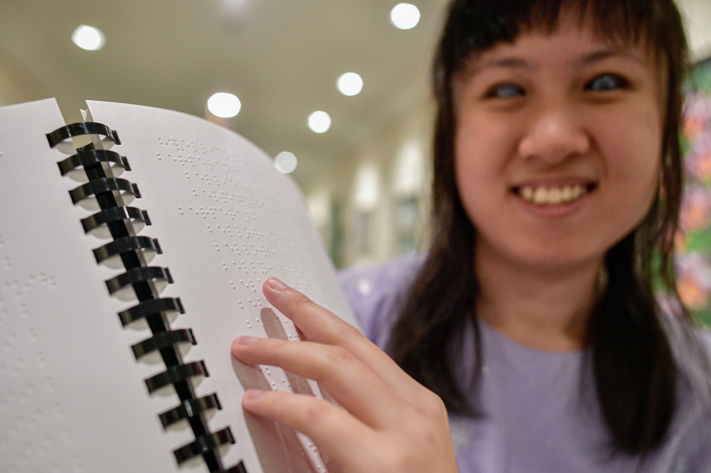 Malaysia’s first English–Bahasa Melayu Braille dictionary launches for ...