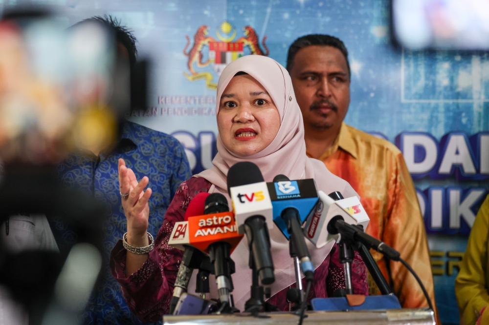 PKR polls: Fadhlina triumphs in Nibong Tebal, Nurul Izzah returns unopposed in Permatang Pauh ...