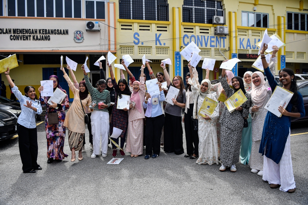 SPM 2024 posts best results since 2013 with more students scoring ...