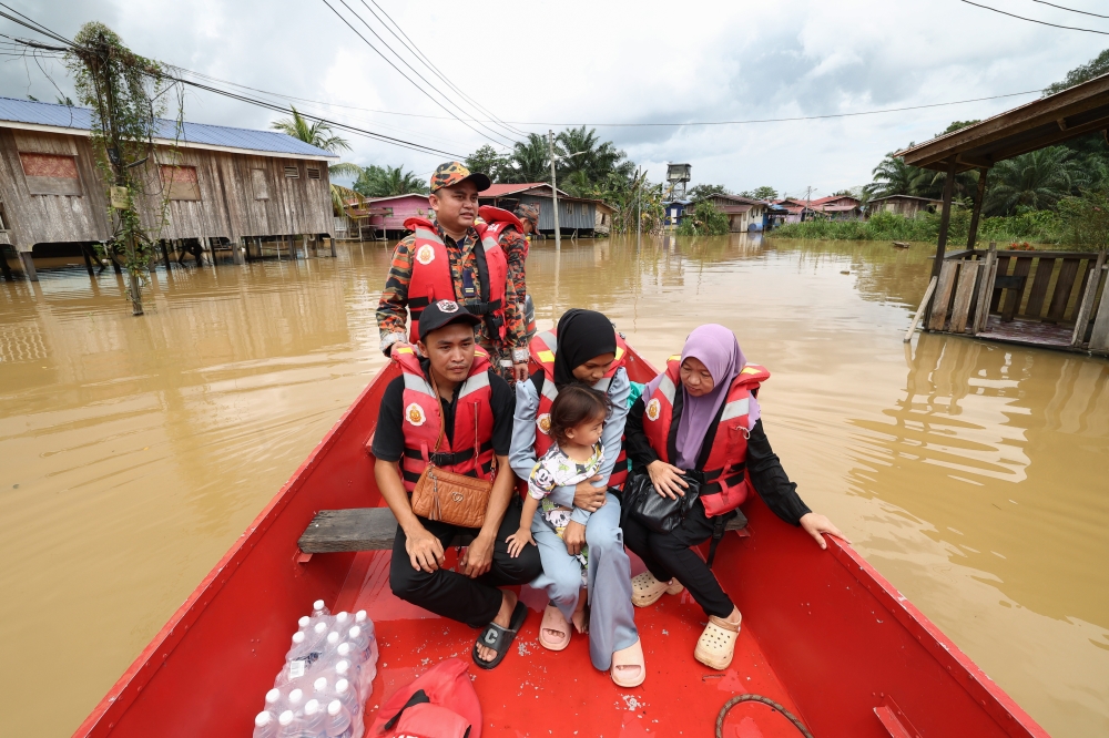 Sabah’s Sook hit by worsening floods, nearly 400 evacuated from four ...