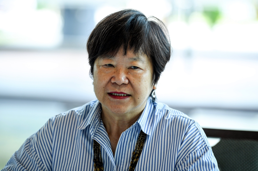 O+ hero: Chin Jeck Leng donates blood 580 times, becomes first ...