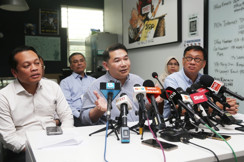 ‘Rebuking a friend is harder’: Rafizi defends critique of Anwar and ...