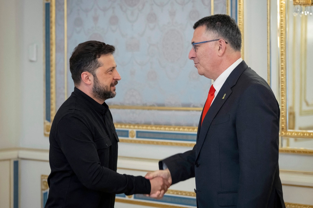 Zelensky says Russian negotiators have ‘begun to discuss’ possible ...