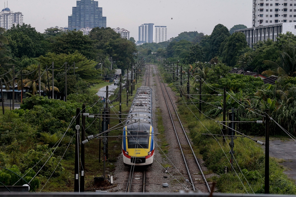 KTMB reaffirms commitment to Johor ETS extension, trial runs underway ...