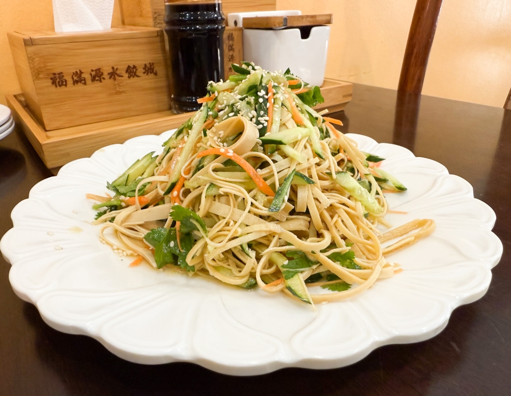 Get your chopsticks ready for juicy dumplings with various fillings at Sri Petaling’s Fu Man ...