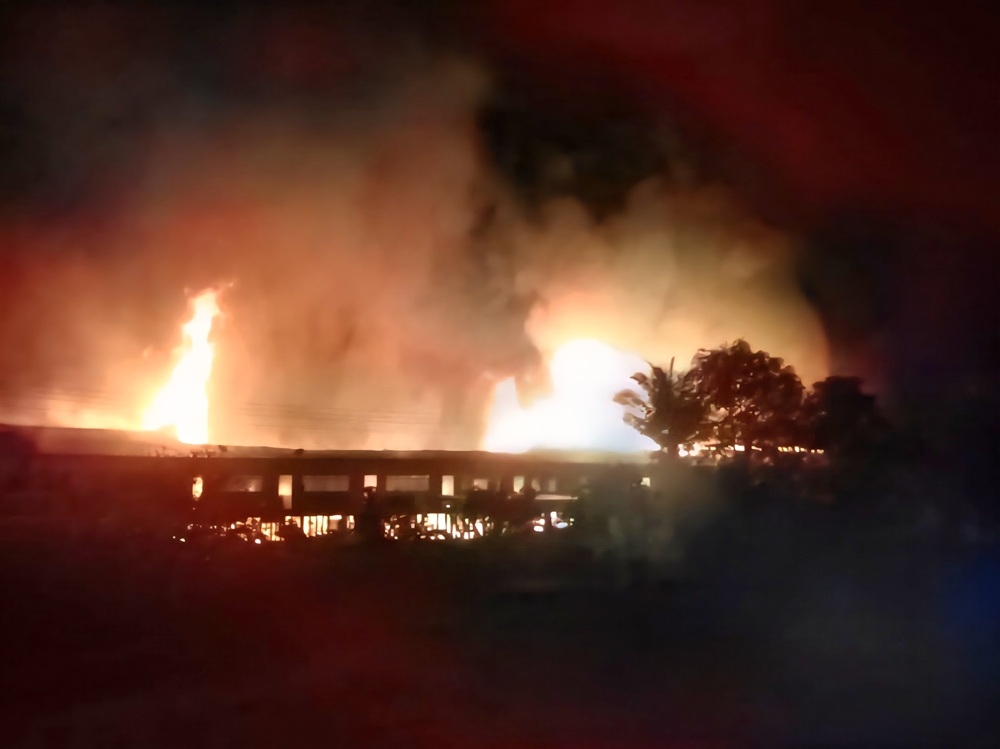 Fire destroys 29-door longhouse in Song, Sarawak, no casualties ...