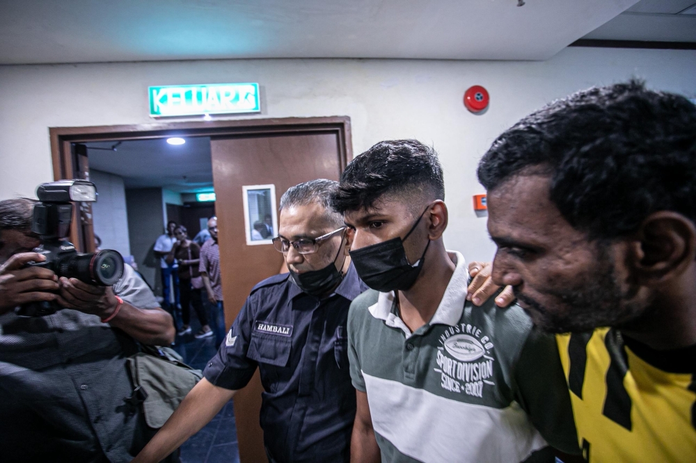 Ipoh mechanic fined RM20,000 for beating pet dog to death with metal rod | Malay Mail