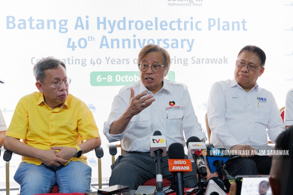 Sarawak premier: Batang Ai sets out to become Malaysia’s largest solar ...