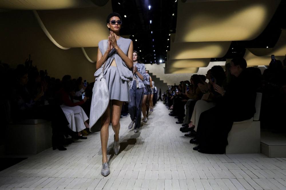 The death of body positivity in fashion: Vogue data shows thinness is ...