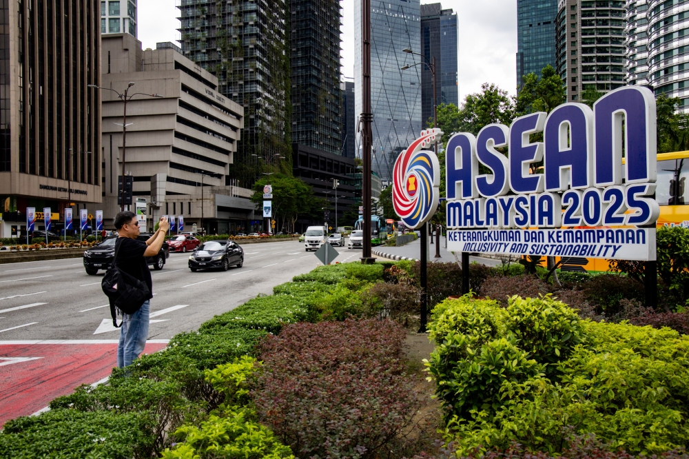 Malaysia emerges as neutral ground for US-China breakthrough before Apec talks | Malay Mail