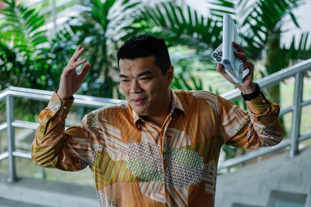 Businessman Albert Tei hit with fresh RM64,924 Sabah mining bribery ...