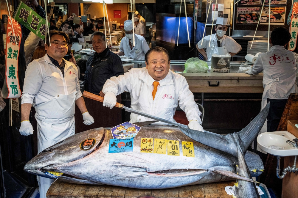 Raw deal? Japan’s ‘tuna king’ drops record RM13m on one giant fish ...