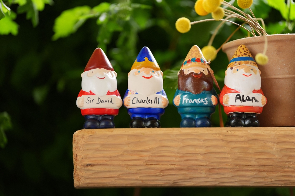 Love, lust and gnomes as top UK flower show bursts into bloom | Malay Mail