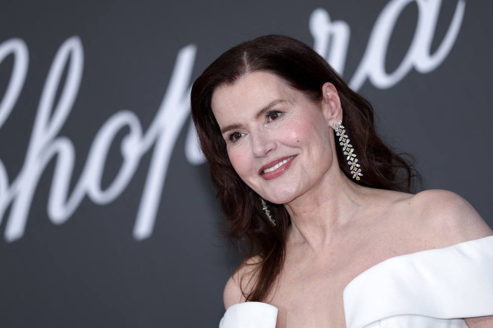 Geena Davis leads star-studded amfAR Gala on Cannes sidelines | Malay Mail
