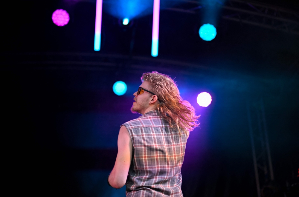 ‘Business in the front, party in the back’: The European Mullet ...