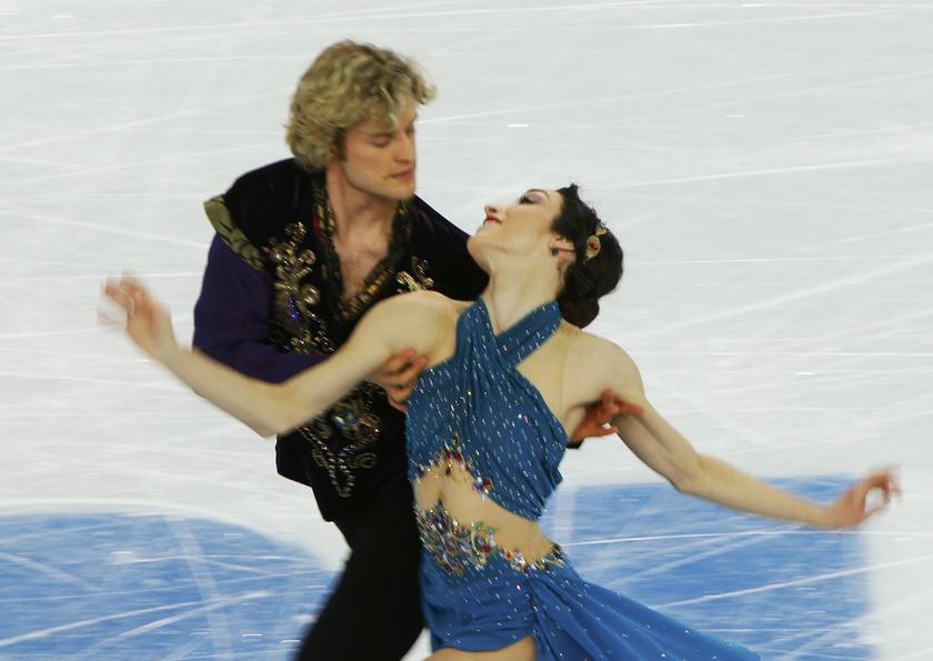 Davis, White bid for first US ice dance gold | Malay Mail