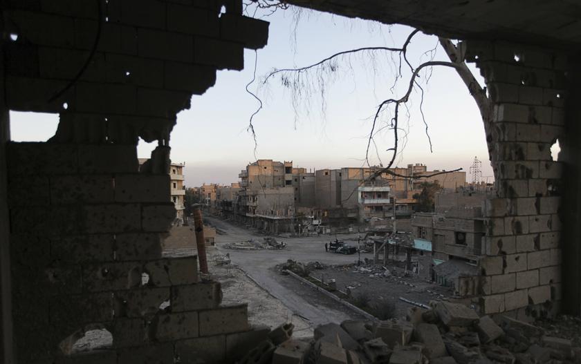 Syria foes meet for final talks as peace process flounders | Malay Mail
