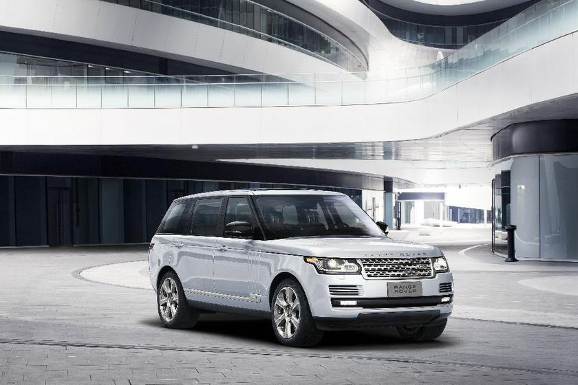 Longer, greener Range Rover launches in Beijing | Malay Mail