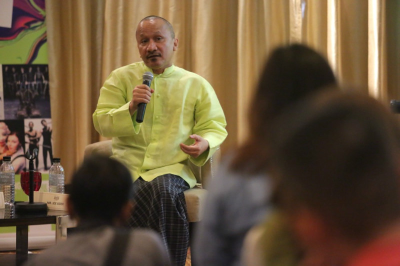 Bringing 100 people together in a community drum circle | Malay Mail