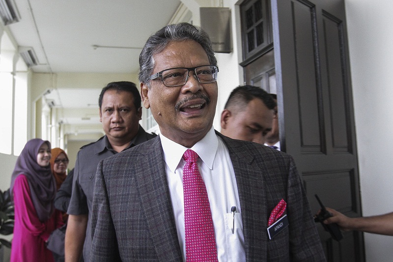 AGC remains unshaken despite severe ‘hits’ by critics, says Apandi ...