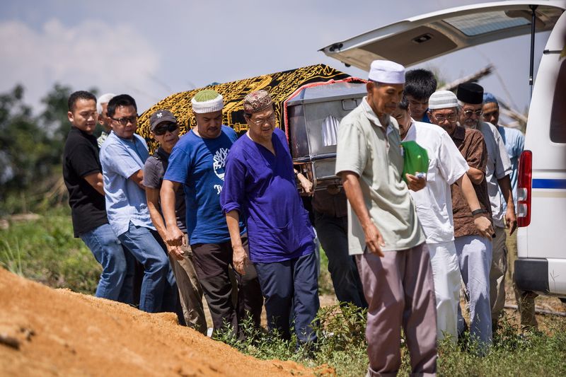Well-known journalist Rehman Rashid laid to rest | Malay Mail