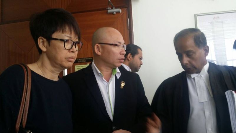 Goldsmith’s widow ‘let down’ by High Court decision | Malay Mail