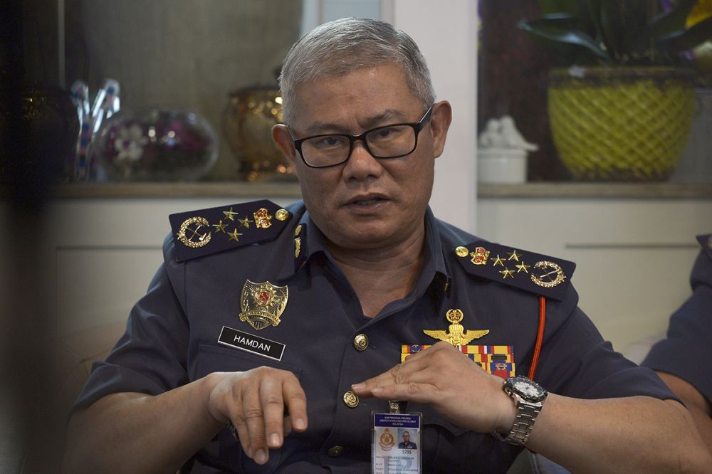 Uncontrolled atmosphere forced firefighters to retreat, says director ...