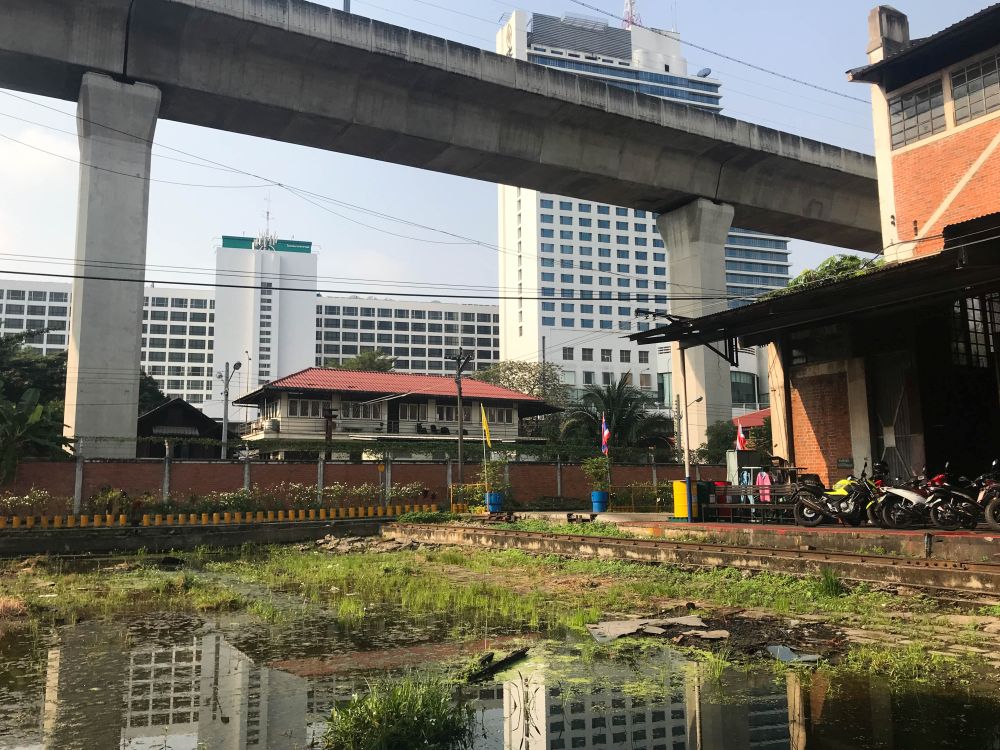 Mall or park? In crowded Bangkok, ‘last’ open space stirs debate ...