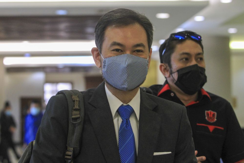 Ex-CEO tells Najib’s 1MDB trial how Jho Low introduced successor Hazem ...
