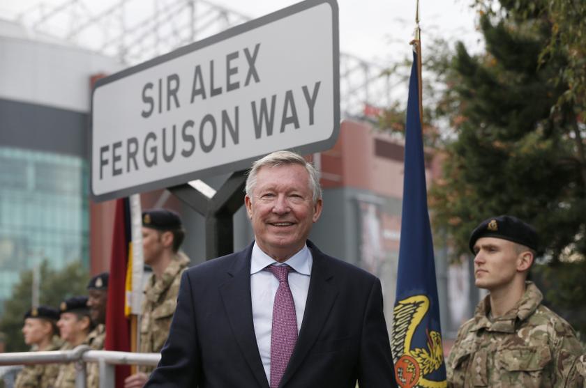 Any trophy will do, Fergie tells struggling Moyes | Malay Mail