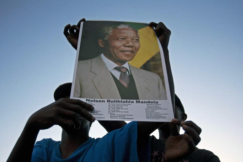 Mandela died after 'wonderful' time with family, says daughter | Malay Mail