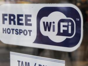 US stores use indoor Wi-Fi location technology to track customers ...